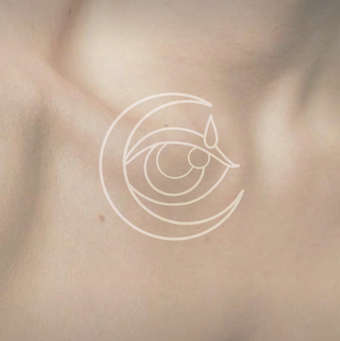 LOUVE - W002 - Karbone Studio